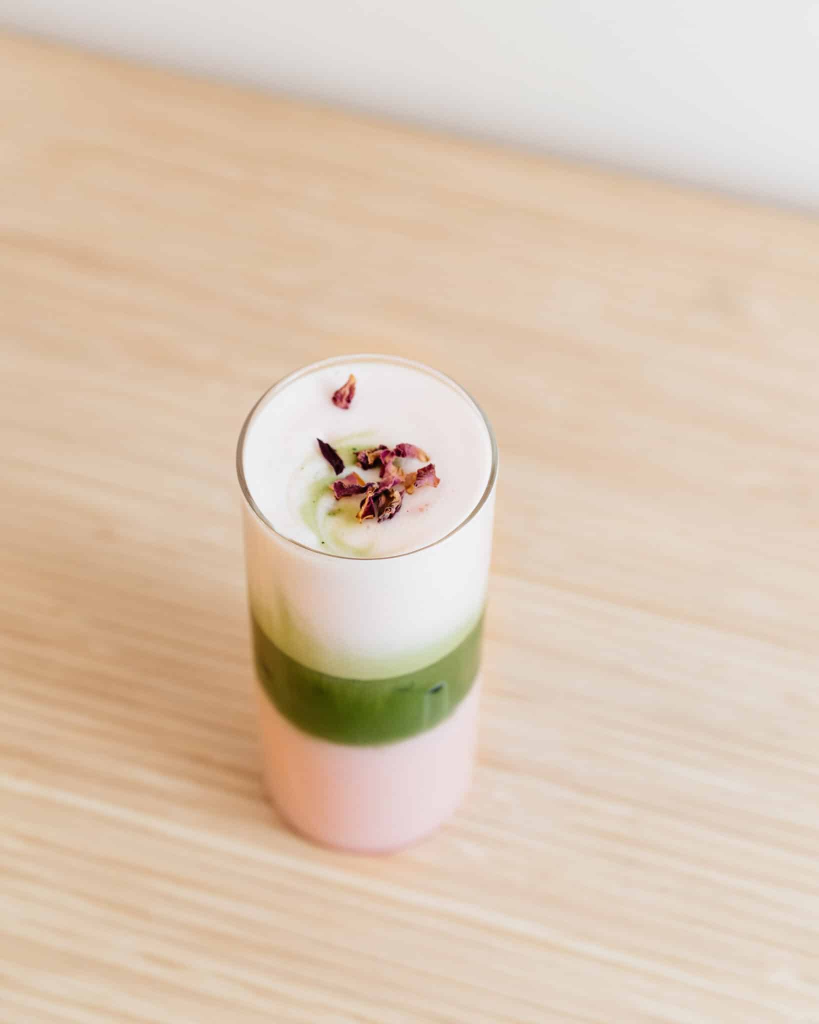 RECIPE#36: Iced Matcha Rose Latte – Hug the Tea